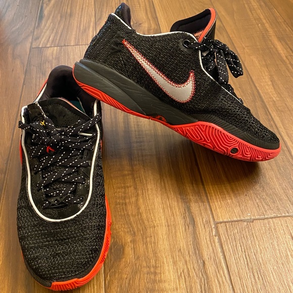 Nike | Shoes | Men Lebron 2s Red And Black | Poshmark